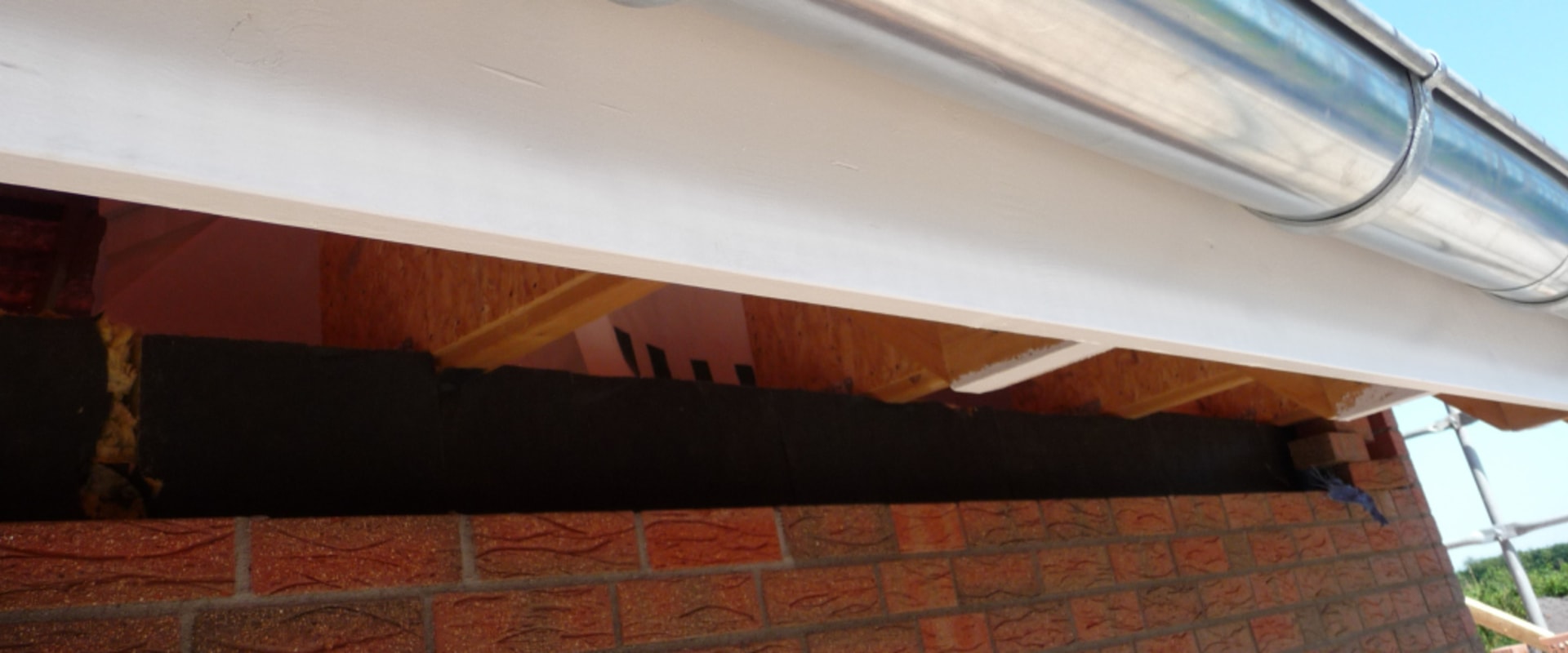 Waar zijn regengoten van gemaakt?